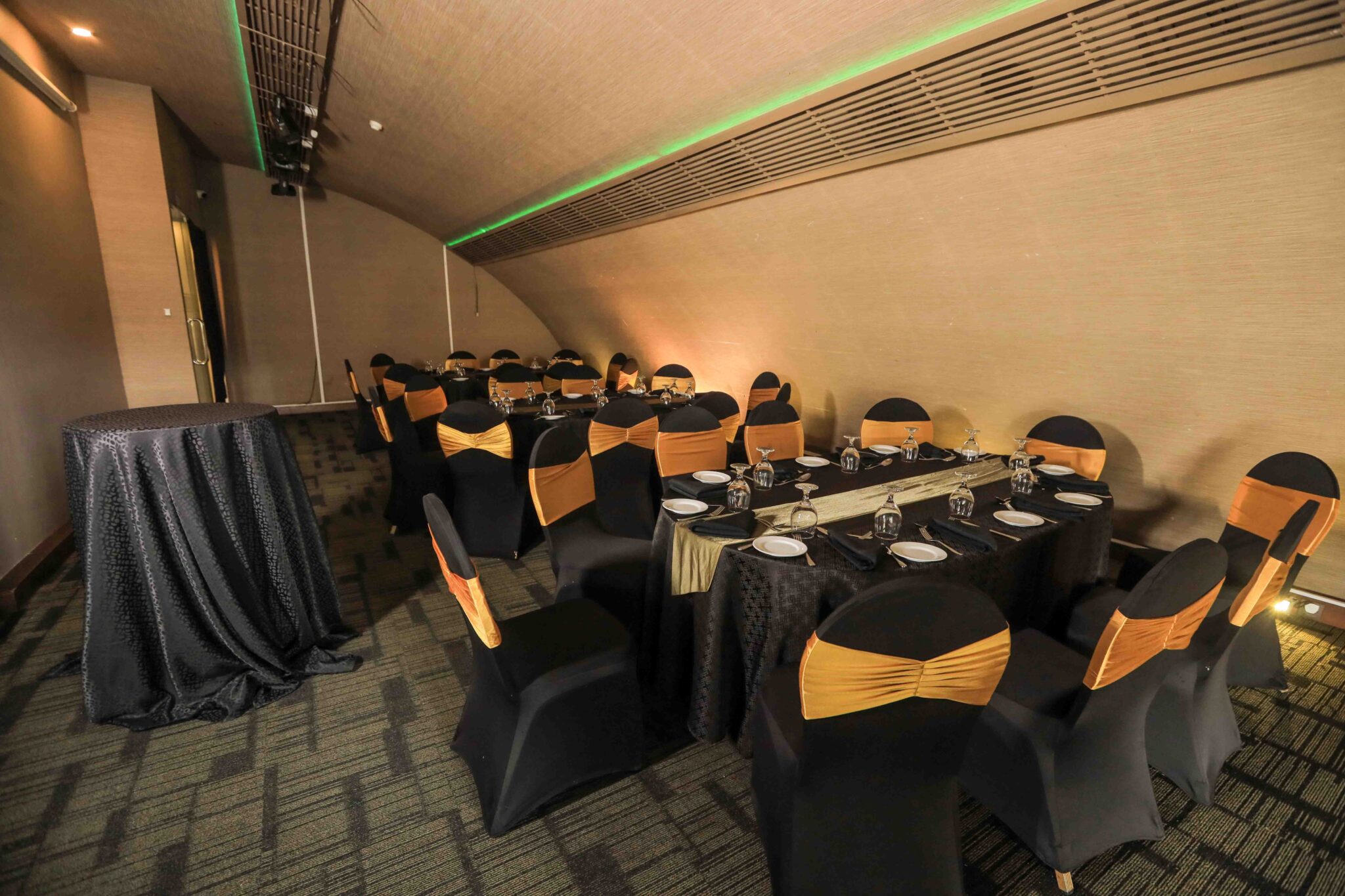 Best Wedding Halls in Colombo | Luxury Venues & Banquets - WatersEdge